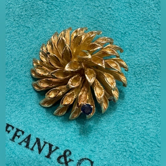Tiffany & Co. | Jewelry | Tiffany Co Vintage Gold Floral Brooch With ...